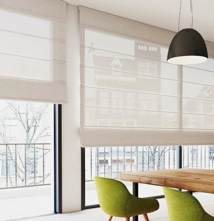 A Guide to Roman Blinds: Types and Fitting